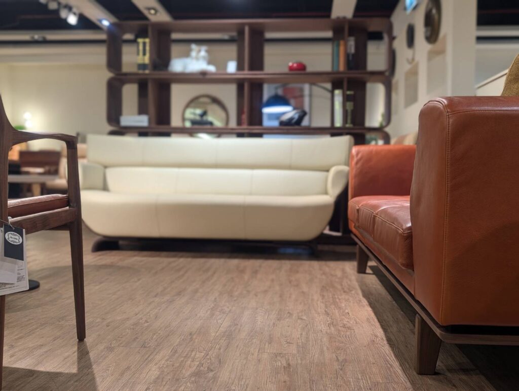 New World Design Center – 冨士ファニチア株式会社｜FUJI FURNITURE Co.,Ltd.