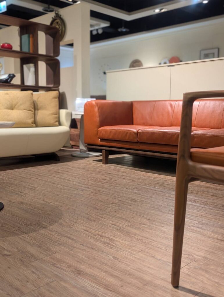 New World Design Center – 冨士ファニチア株式会社｜FUJI FURNITURE Co.,Ltd.